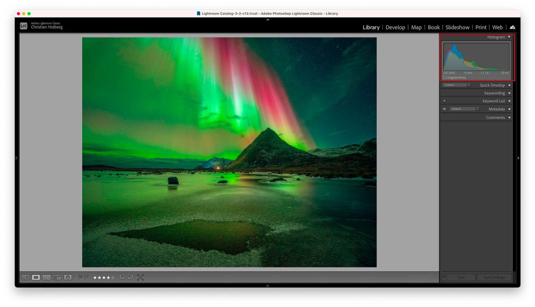 How to Photograph the Northern Lights: Aurora Camera Settings, Gear ...
